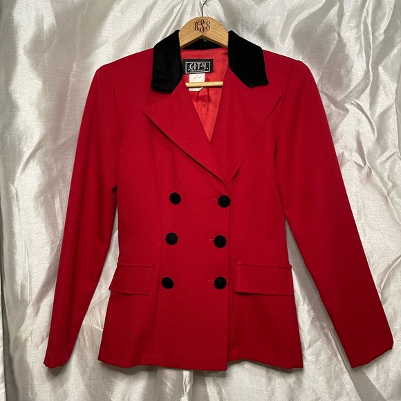 City Triangles | Jackets & Coats | Vtg 99s Red Black Velvet Retro Glam ...